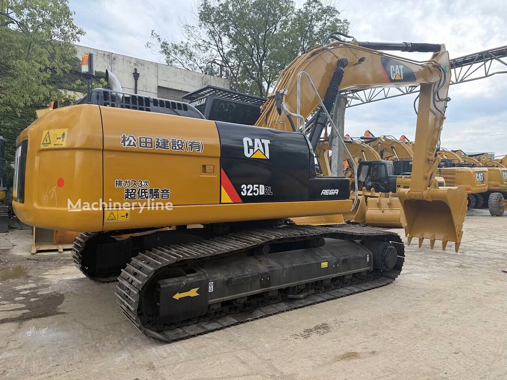 Caterpillar 325D2L bager guseničar