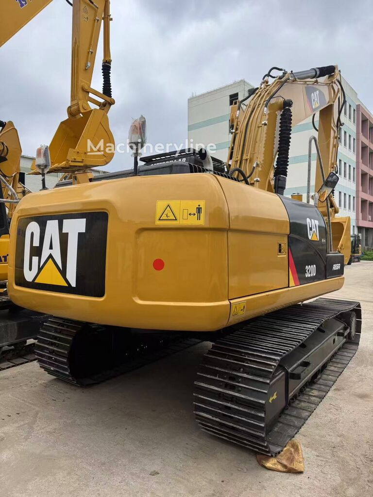 Caterpillar 320D bager guseničar