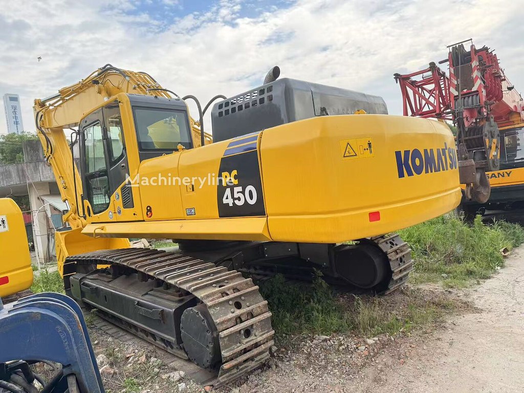 Komatsu PC450-8 bager guseničar