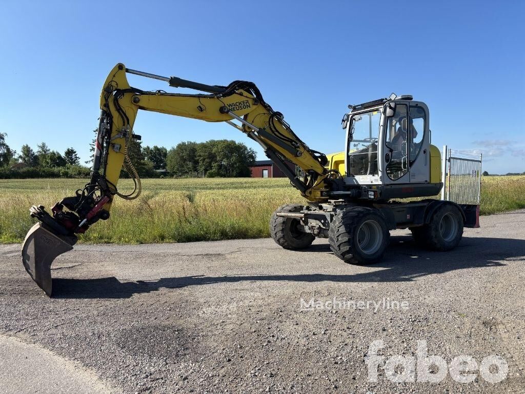 Prodaje se Wacker Neuson EW100 Hjulgrävare med massa redskap (136178) bager točkaš na aukciji
