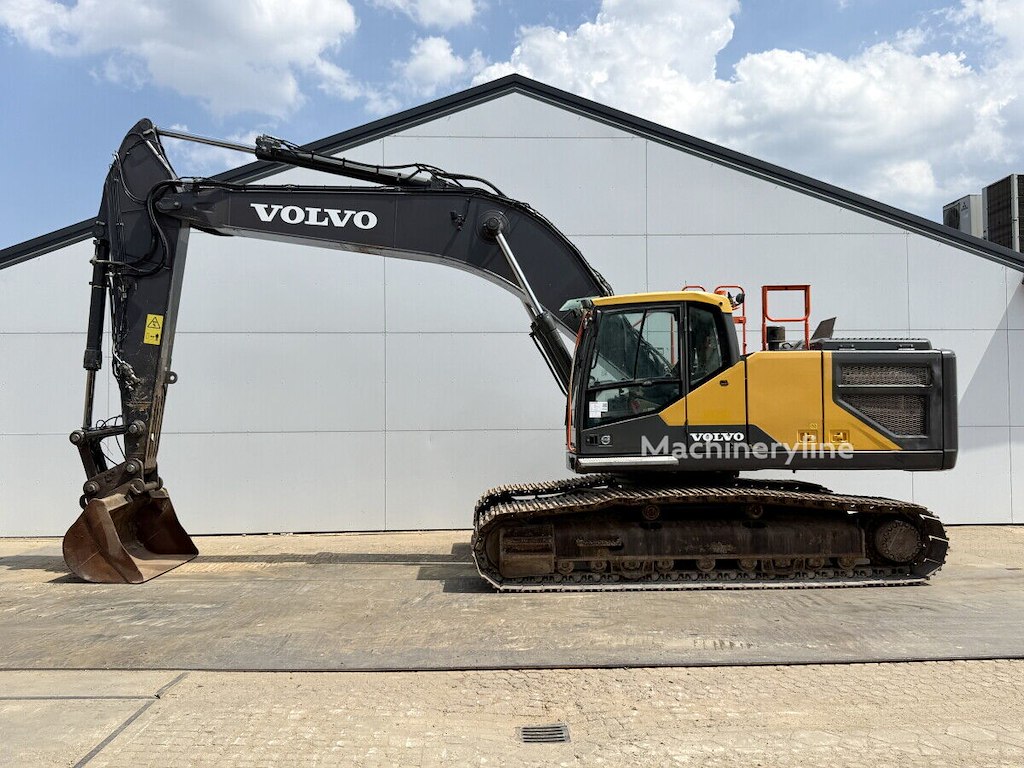 Volvo EC300EL bager guseničar
