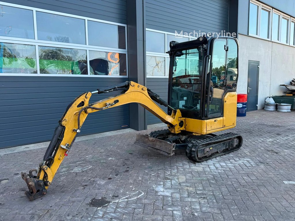 Caterpillar 301.8 mini bager