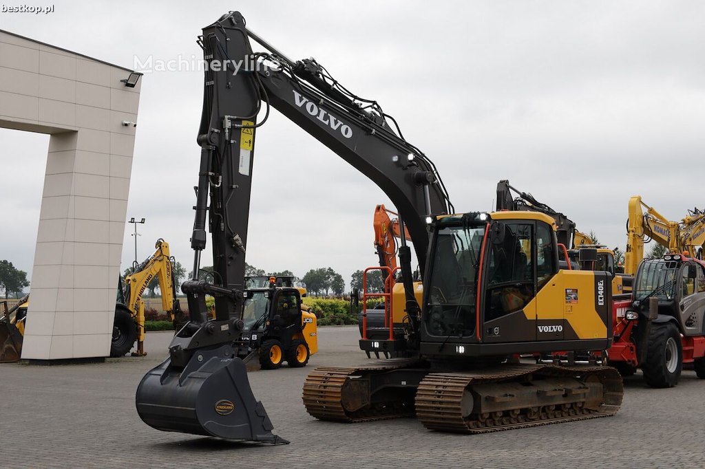 Volvo EC140EL bager guseničar