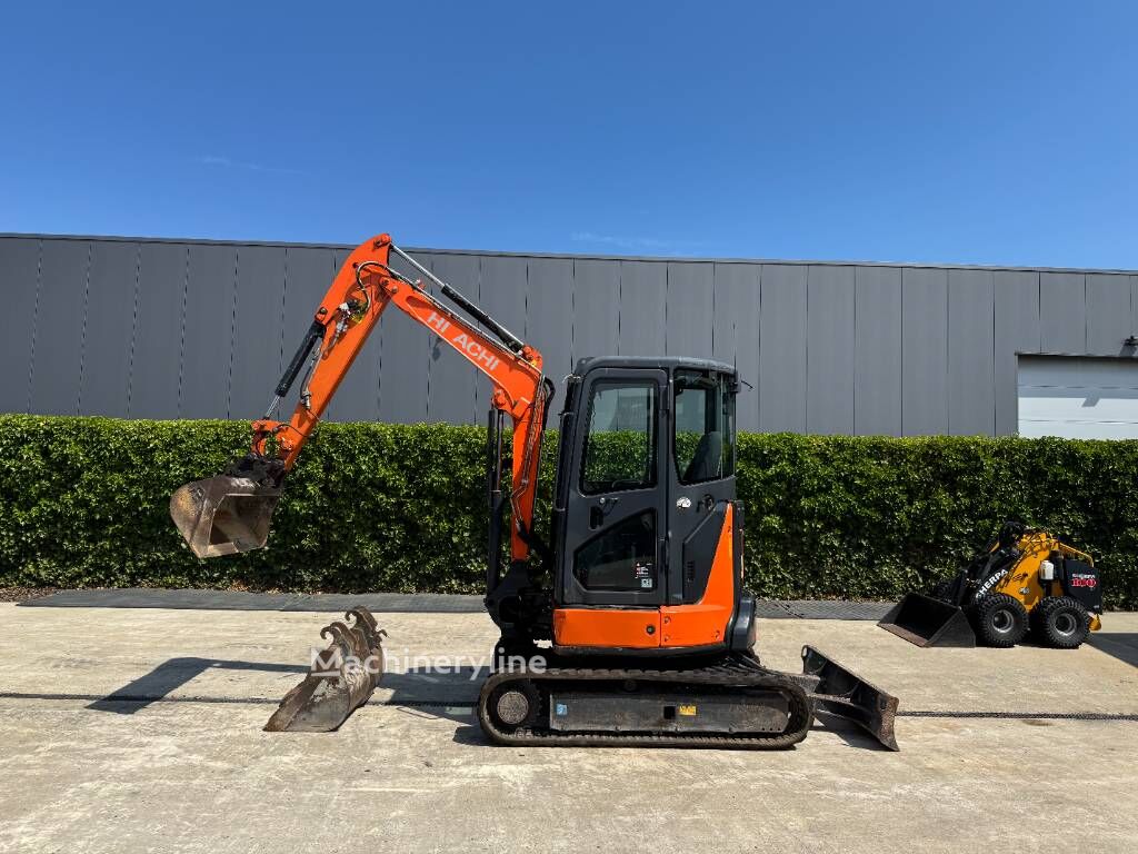 Hitachi ZX33U-5A CLR mini bager