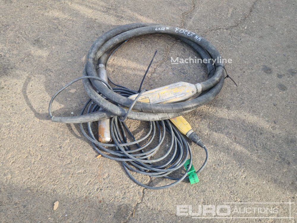 Prodaje se Wacker Neuson IRFU57 vibrator za beton na aukciji