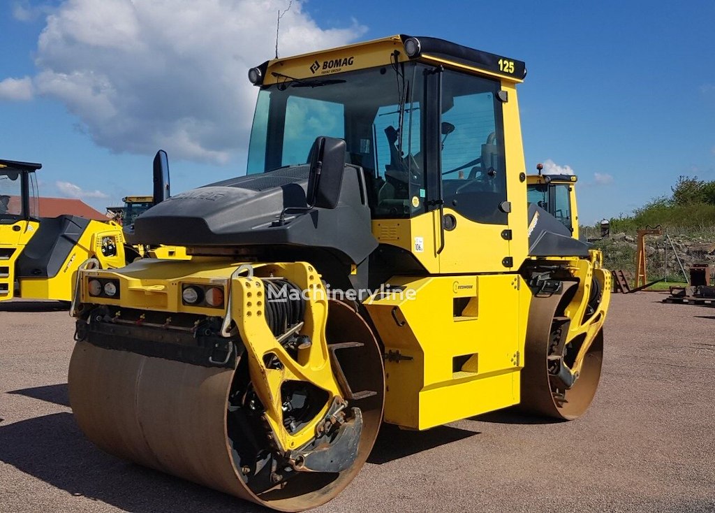 BOMAG BW 174 AP-5 valjak za asfalt
