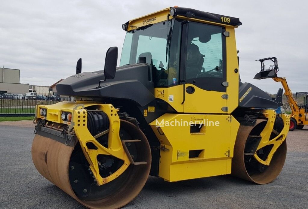 BOMAG BW 174 AP-5 valjak za asfalt