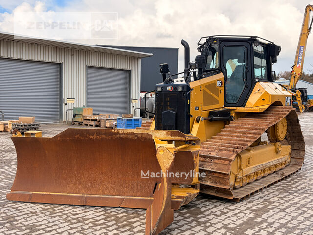 Caterpillar D5 buldožer