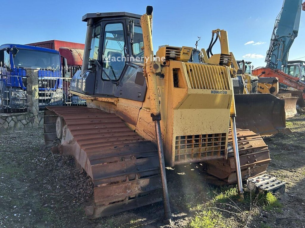 Komatsu D 65 PX buldožer