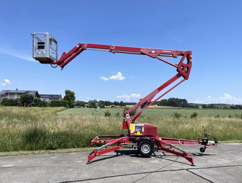 EuropeLift TM15GT hidraulična zglobna platforma