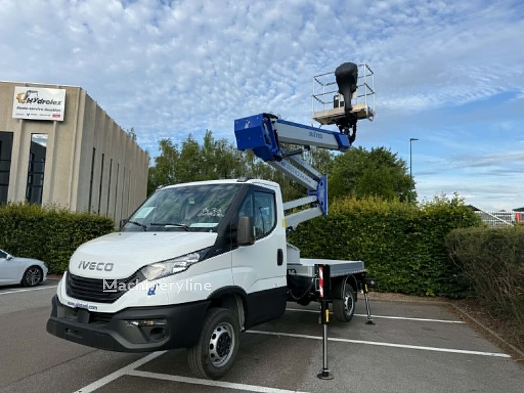 Nova IVECO auto dizalica s korpom
