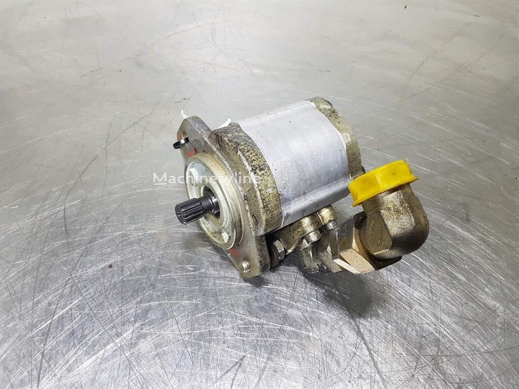 O&K L20I-Haldex W15A1-33-R-5-K-06-N-N-Gearpump zupčasta pumpa za prednjeg utovarivača
