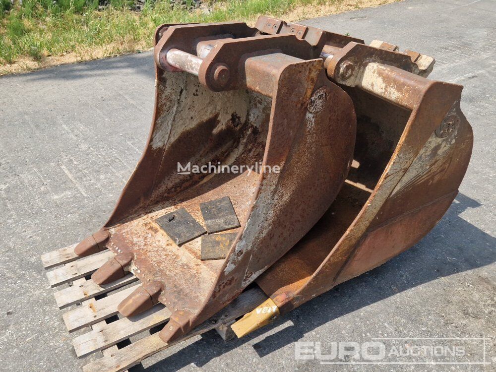 Prodaje se 30", 22" Digging Buckets (2 of) kašiku za bager na aukciji