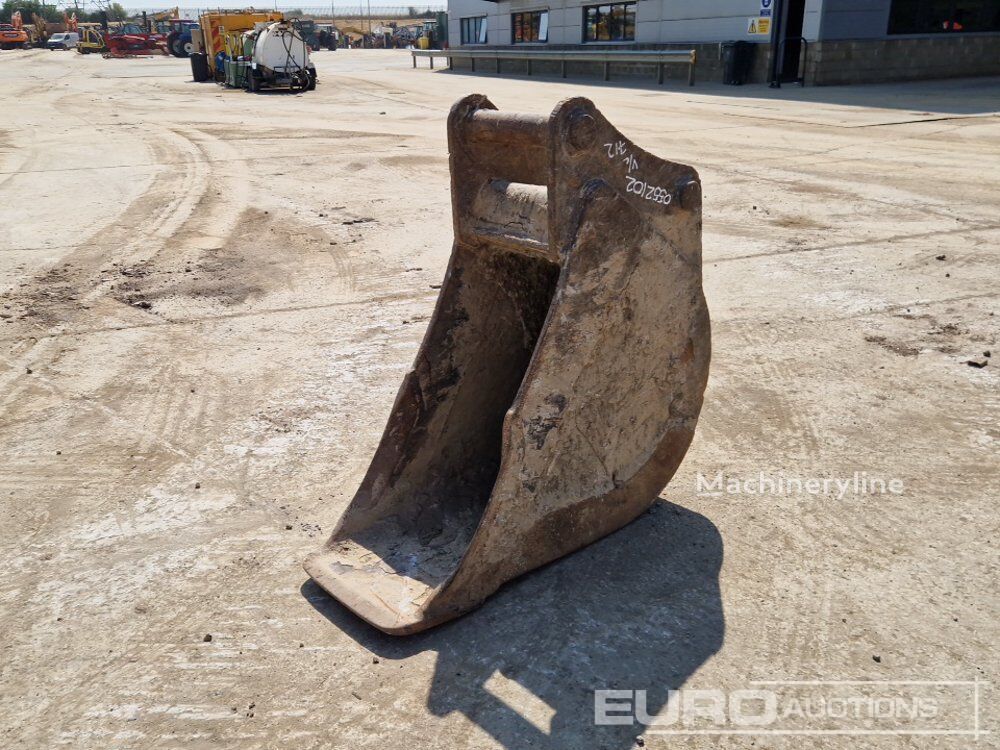 Prodaje se 18" Digging Bucket 80mm Pin to suit 20 Ton Excavator kašiku za bager na aukciji
