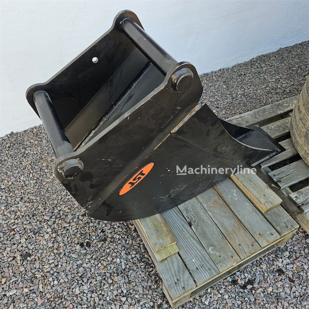Prodaje se JST GPS4 kašiku za mini bager na aukciji