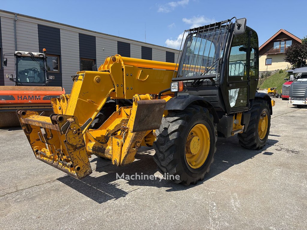 JCB 532-120 teleskopski utovarivač