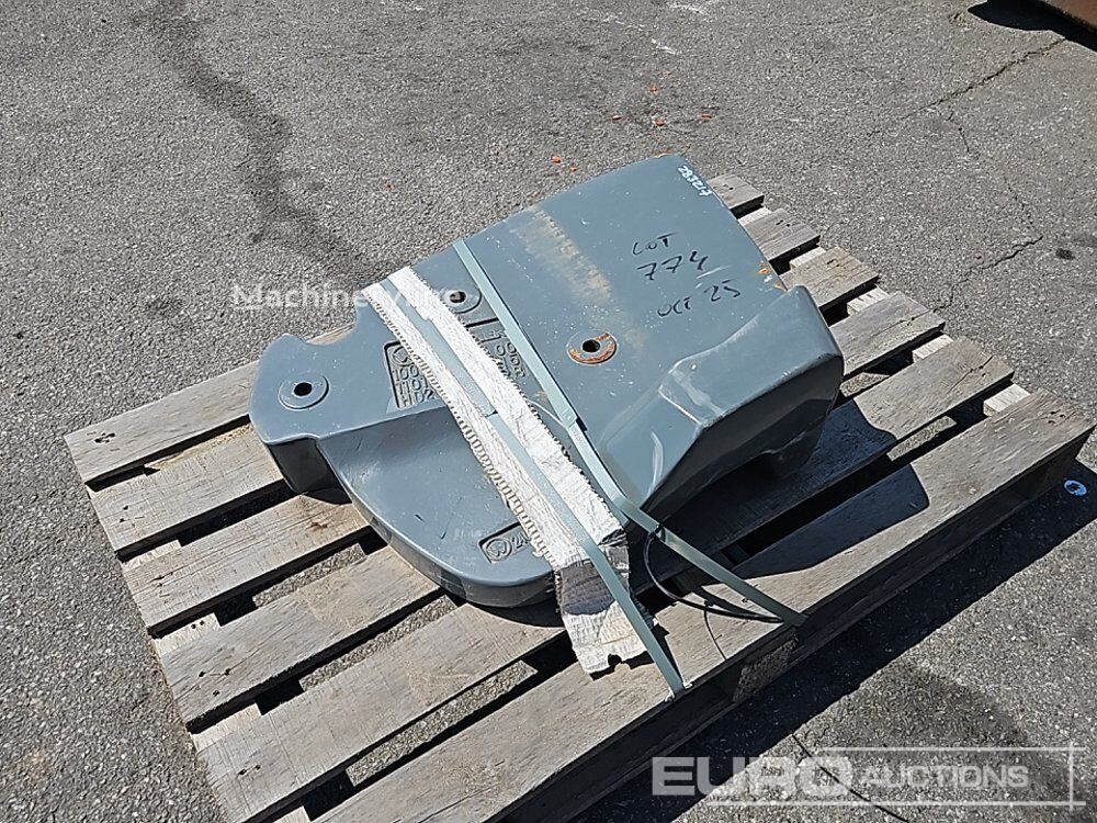 Prodaje se to suit 4007/3610 protivtežu viljuškara na aukciji