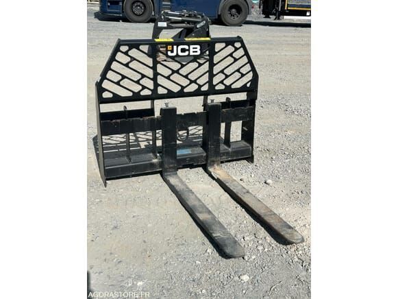 Prodaje se JCB PF42 viljuške na aukciji