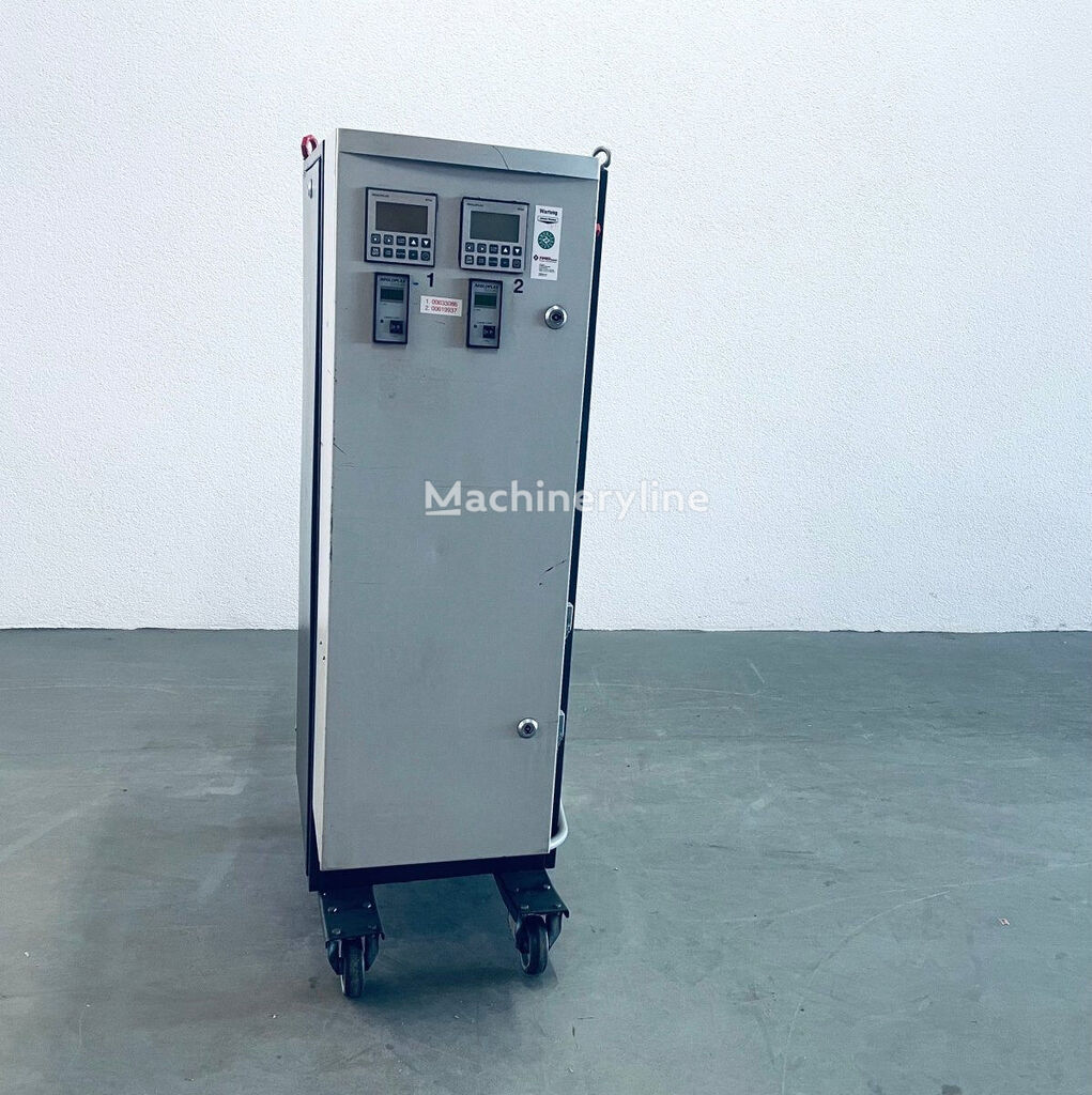 Regloplas P160MD/12/SM51/SK/RT50 industrijski regulator temperature
