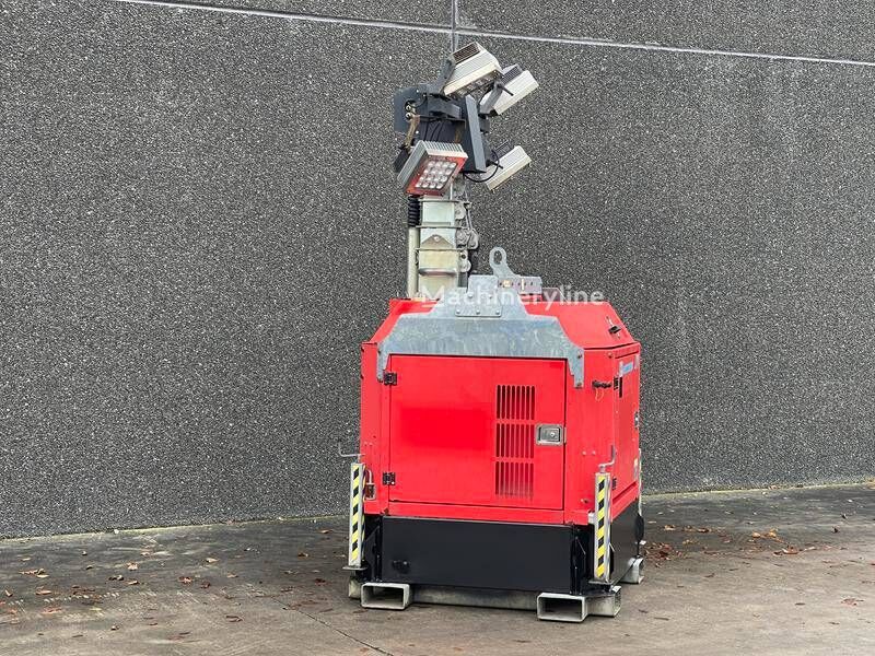 Tower Light HYDRO POWER CUBE rasvetni toranj