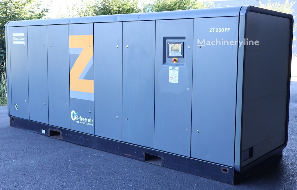 Atlas Copco ZT250FF stacionarni kompresor