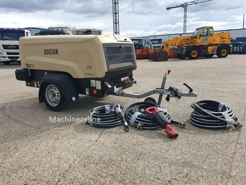 Doosan Compressor - 509 uren type 77.55 mobilni kompresor