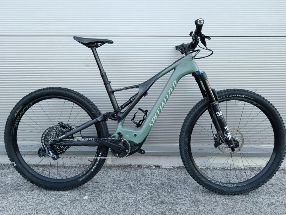 Specialized 700 wh