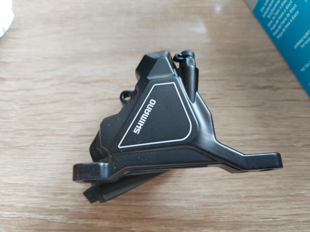 Shimano BR-UR300-F Flat-Mount Brake Caliper front