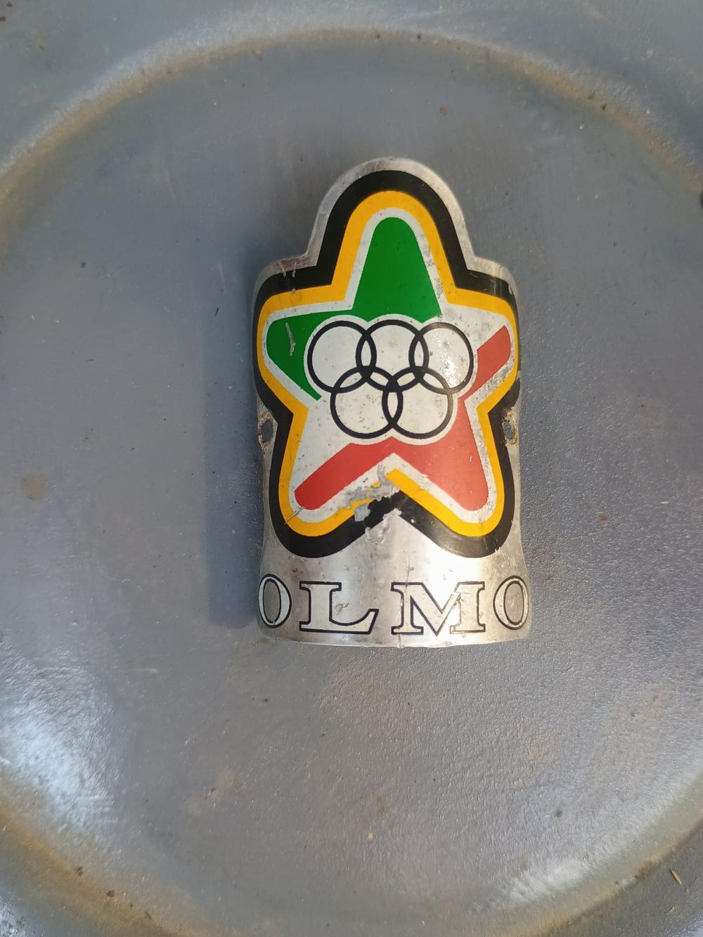 Olmo Znacka Za Ram