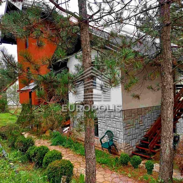 Kuća sa apartmanima ID#9778
195.999 €