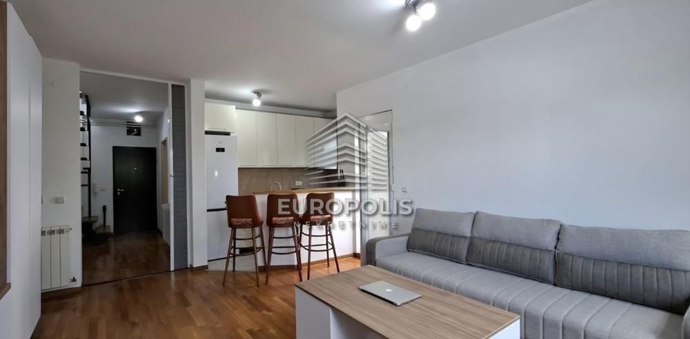 Lux dupleks kod Zvezdara teatra ID#9785
350.000 €