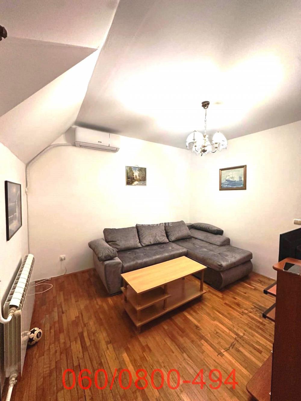 Adaptibilan 1.0 stan na Julinom brdu, Marine Veličković ID#3845
89.000 €