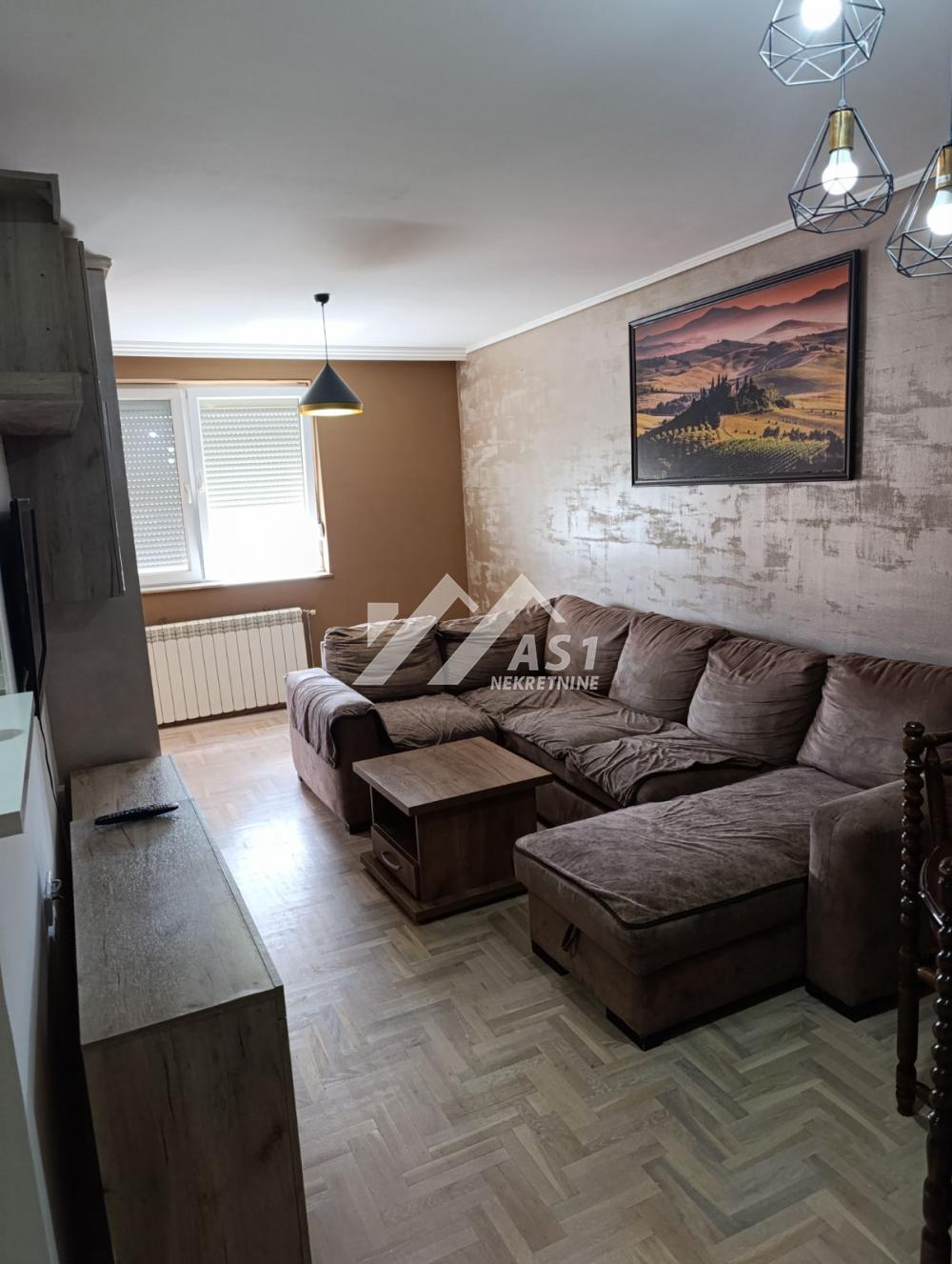 Odličan duplex u Koste Racina ID#7484
184.000 €