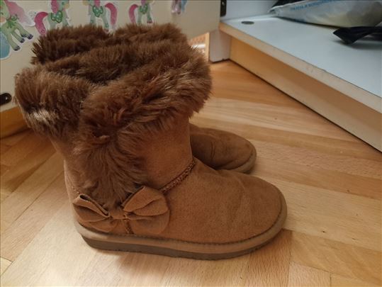 UGG cizmice za devojcice br.29