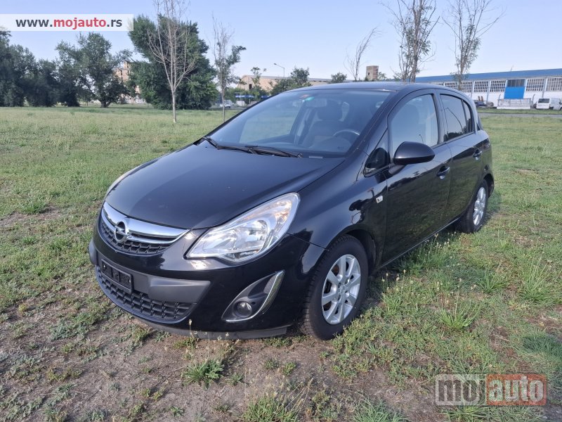 Opel Corsa 1,4b iz Svajcarske