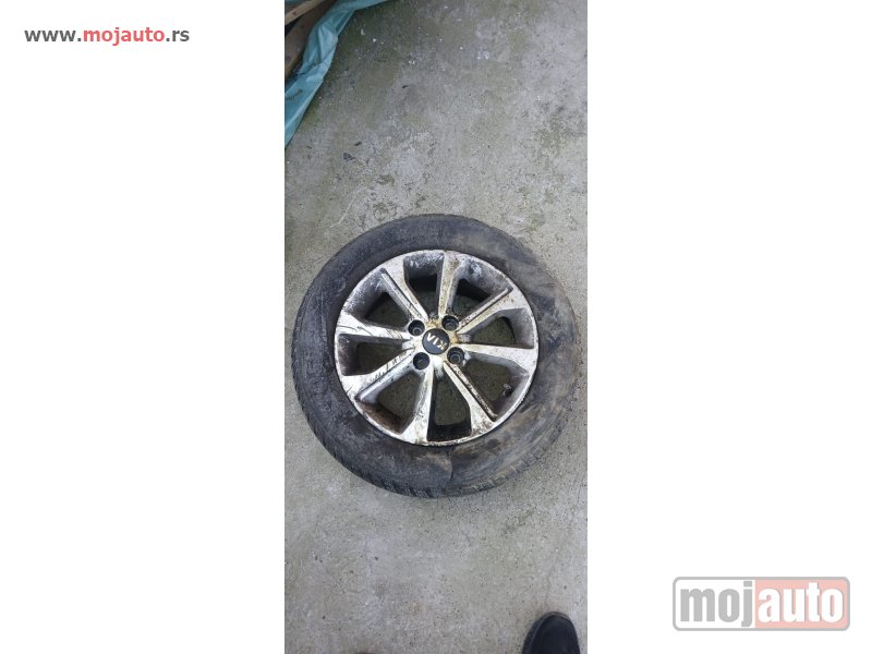 Felne Kia Stonic