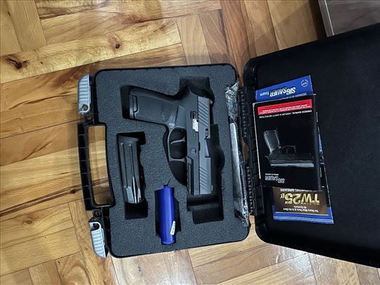 Sig Sauer P320 Nitron compact