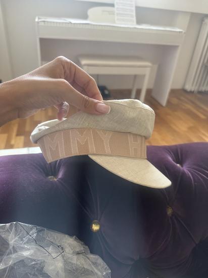 Tommy Hilfiger beretka bez