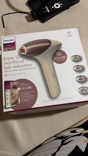 Philips Lumea IPL 9900 SenseIQ – bežični epilator