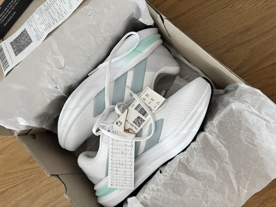 Adidas patike
