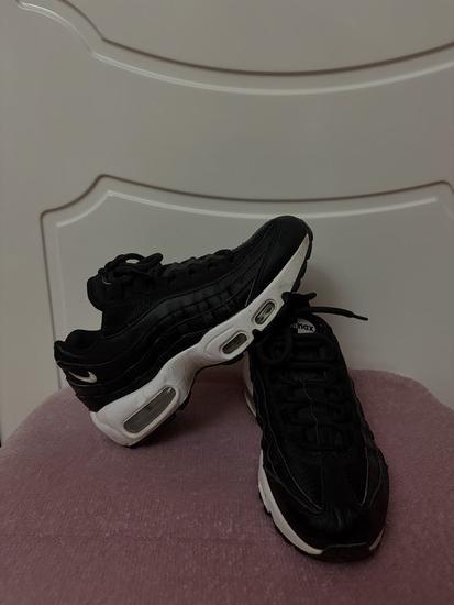 Nike Air Max