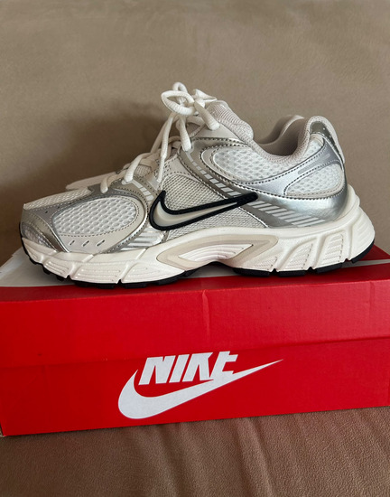 Zenske patike nike