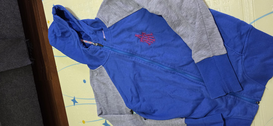 Nike duks M