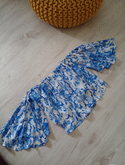 Bluza sa zvono rukavima NOVO