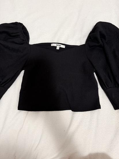 Crop top crni