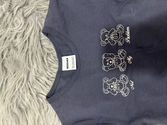 Bershka majica