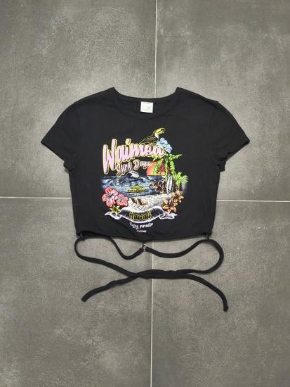 NOV BERSHKA CROPTOP
