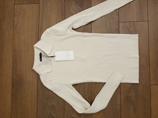Zara bluza sa kragnom NOVO