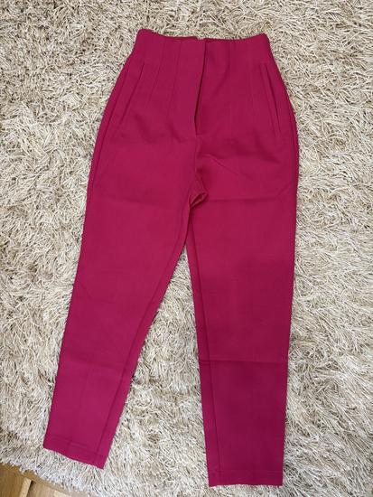 Zara pantalone