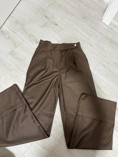 BSpiaggia pantalone nove